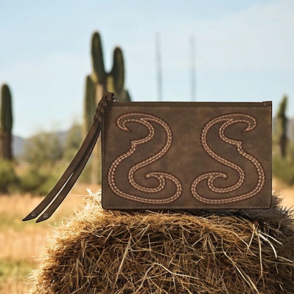 Tony Lama | Bags | Nwt Tony Lama Leather Wristlet Slim Wallet Boot ...